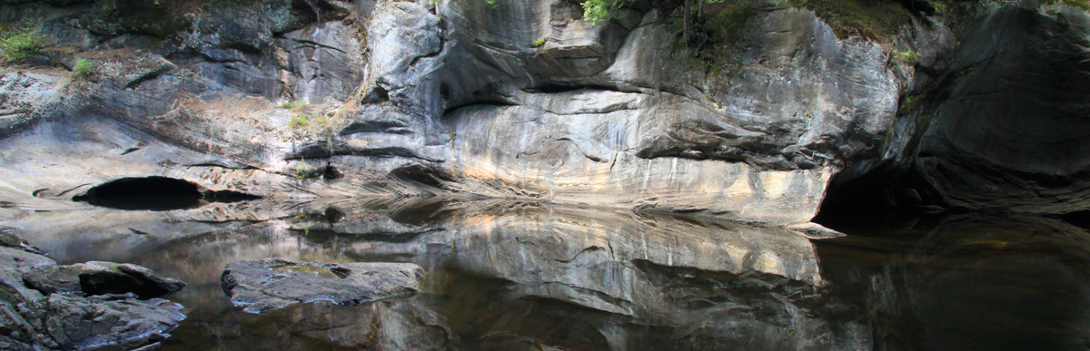 The largest cave entrance in eastern United States and finest cave ...