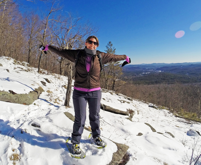 Snowshoe Trails - Natural Stone Bridge & Caves